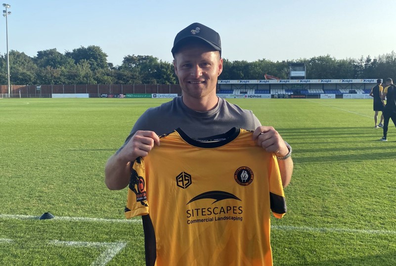 INTERVIEW: TONKS READY FOR BATTLE - RUSHALL OLYMPIC FC