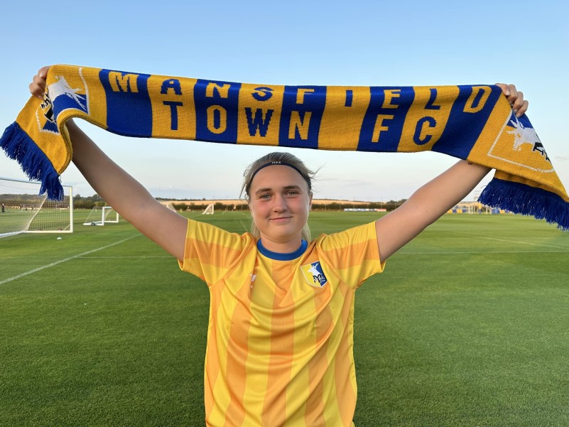 Mansfield Town Ladies FC, New Signing