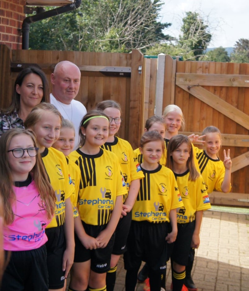 U11 Girls Mascots - Larkfield Football Club