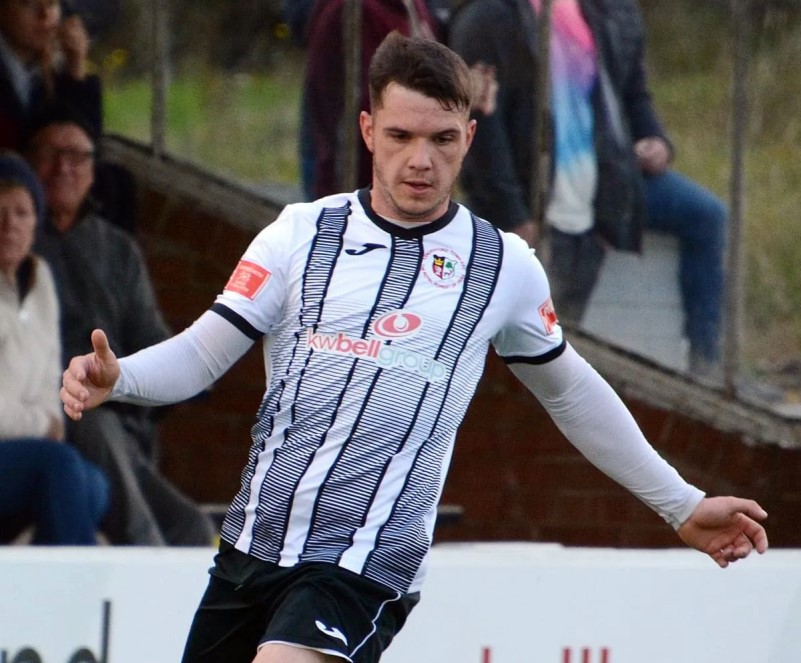 SIGNING: PAYNE BRINGS HIGHER LEVEL QUALITY - Malvern Town FC