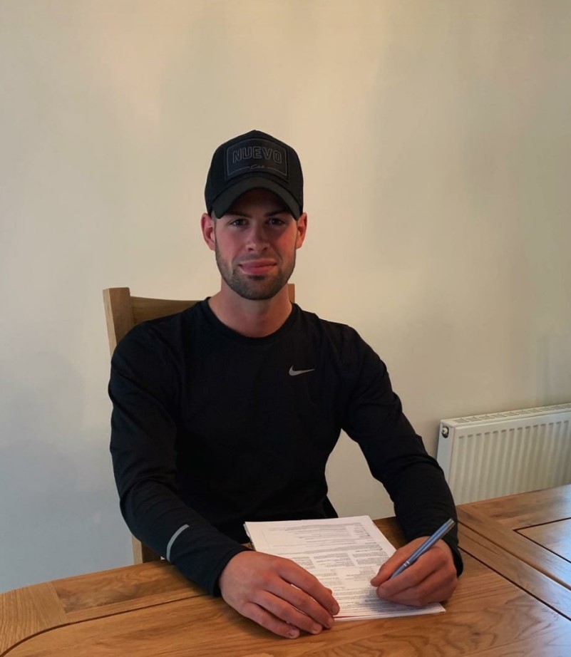 NEW SIGNING: Adam Dunnage signs for the Imps - BRANTHAM ATHLETIC