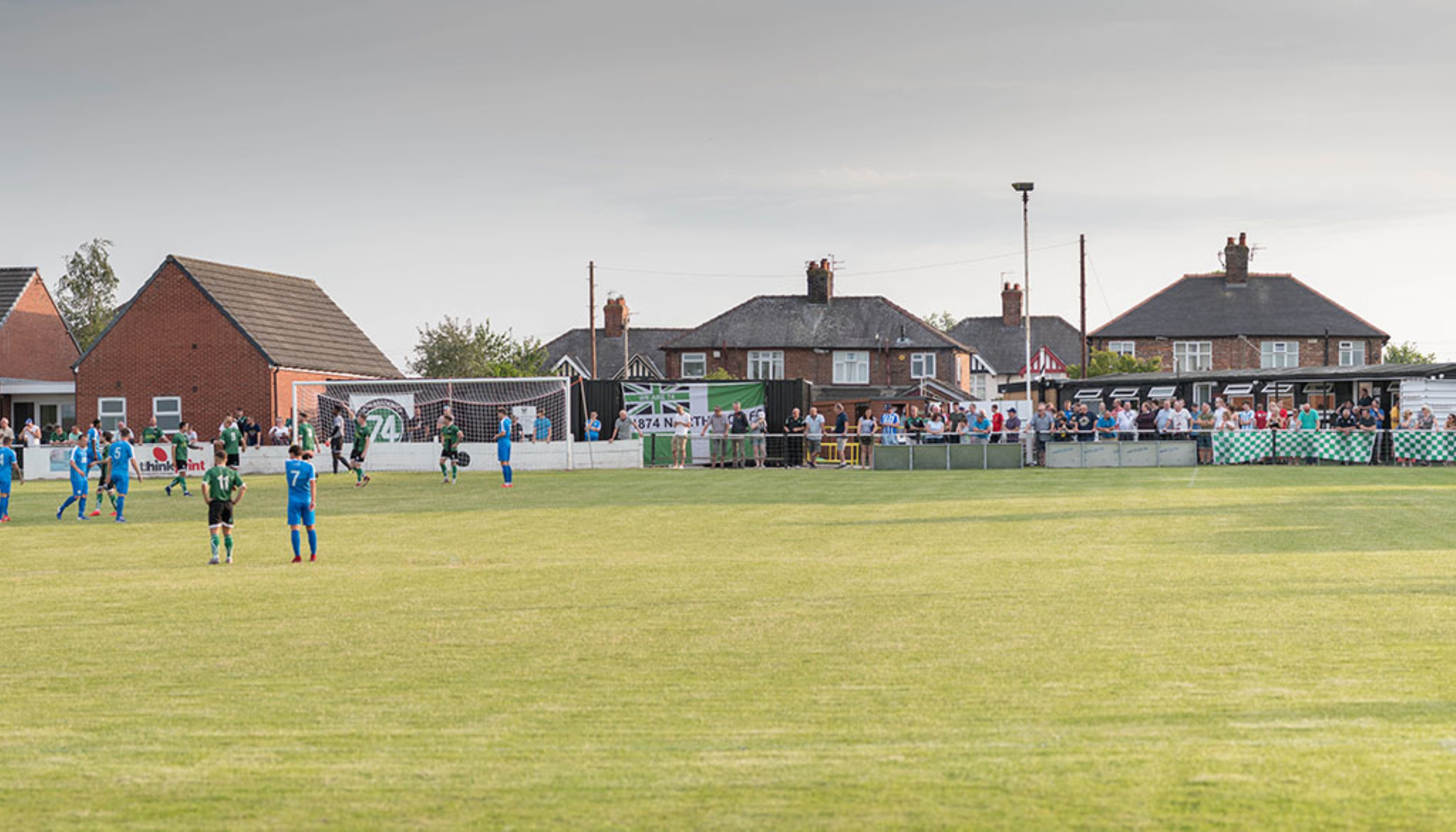 THINGS TO KNOW IF TRAVELLING TO THE CREATIVE HUT STADIUM - DUDLEY TOWN FC