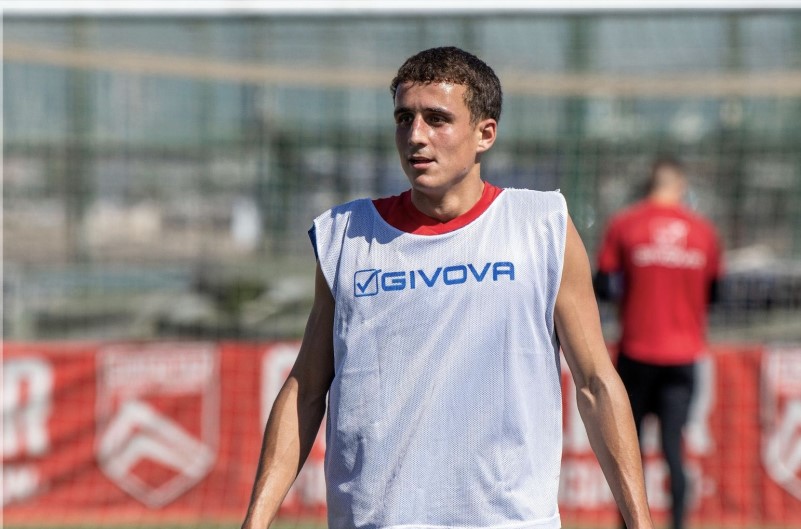 Nick Pozo joins Lincoln - LINCOLN RED IMPS