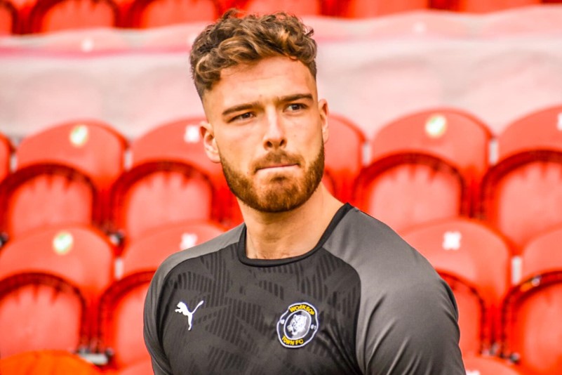 Tigers retain Nathan Valentine - Worksop Town FC
