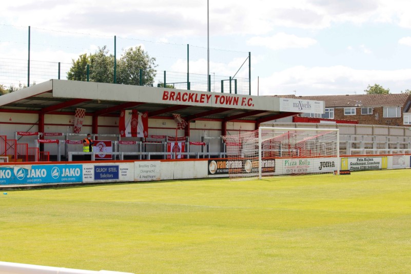 FREE TRAVEL TO BRACKLEY TOWN - Worksop Town FC