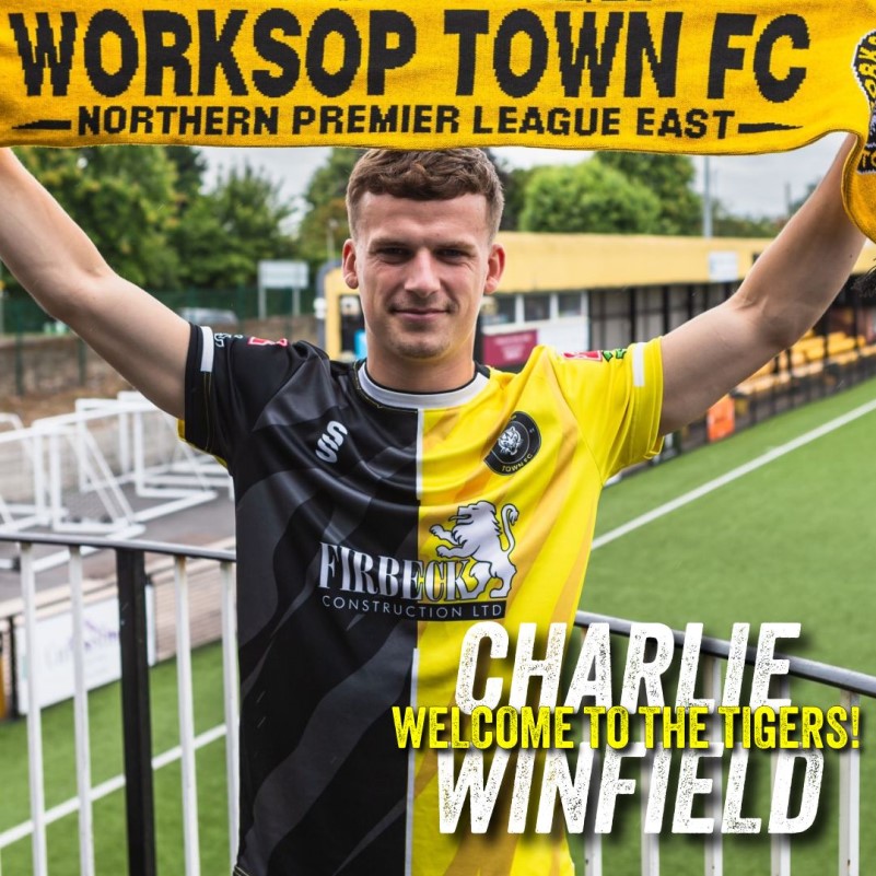 Charlie Winfield signs for the Tigers - Worksop Town FC