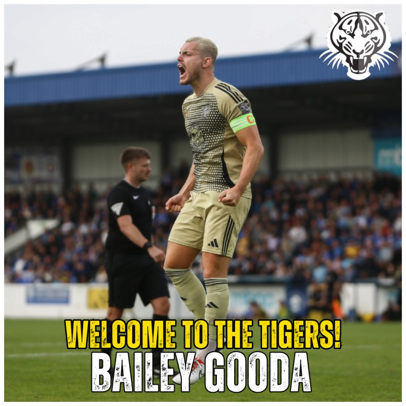 Bailey Gooda signs for the Tigers - Worksop Town FC