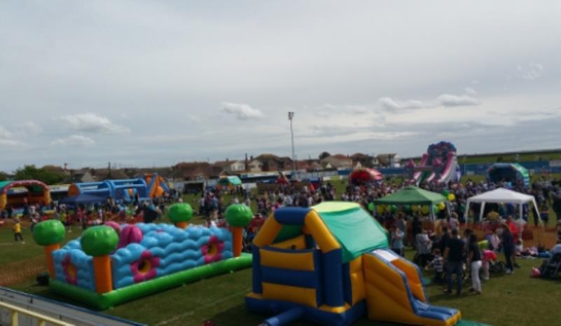 FAMILY FUNDAY & TROPHY PRESENTATION - Charlton Rovers AFC