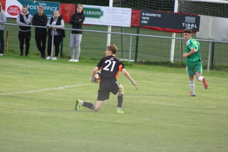 Emirates FA Cup Extra Preliminary Round Replay Preview: Hythe & Dibden ...
