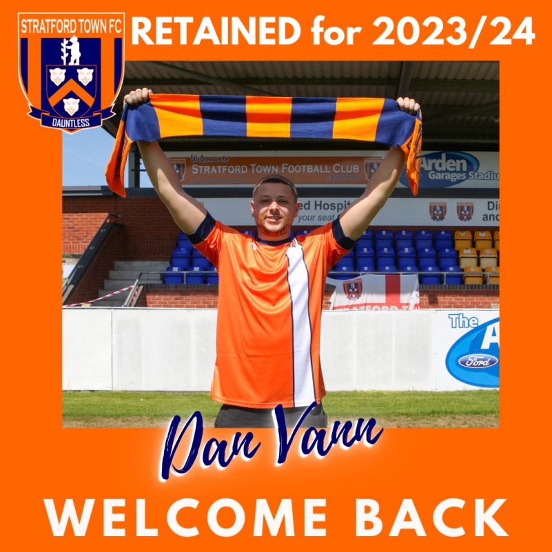 Stratford Town Football Club Fans Favourite Re Signs For The Bards