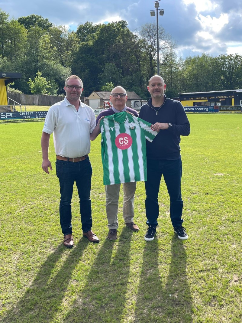 Frow appoint new management team - Forest Row FC