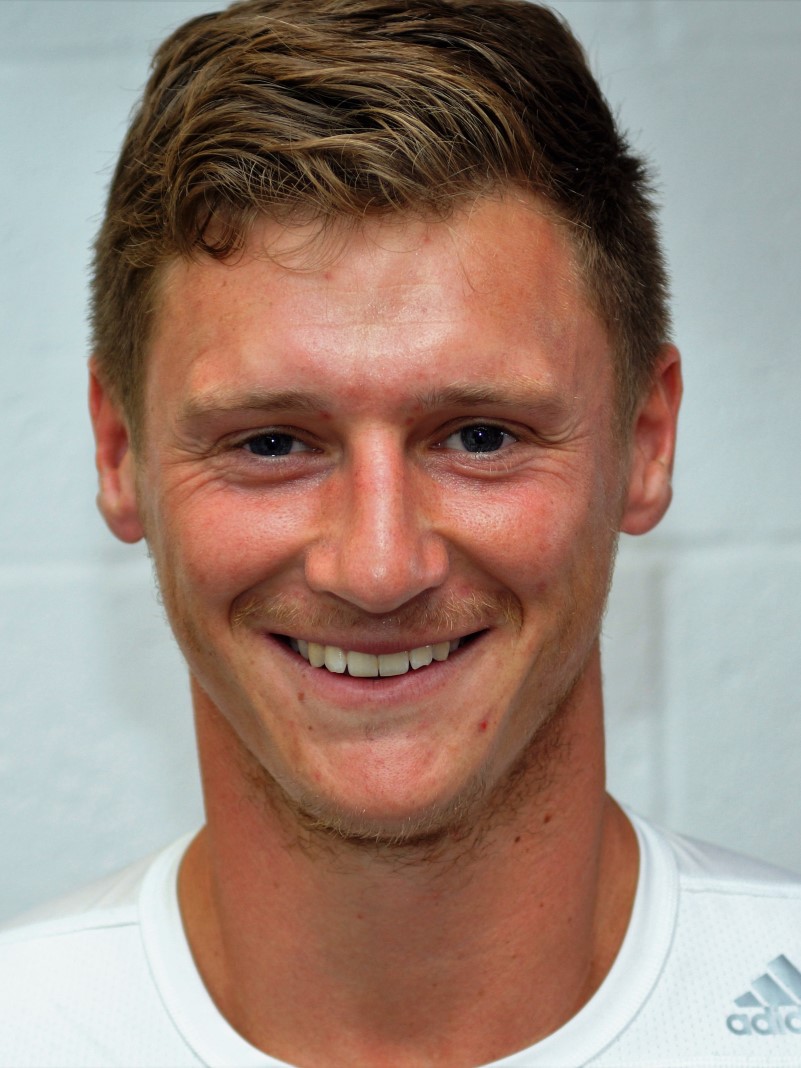 Bewick stunner sees him make team-of-the-week - Faversham Town F.C.