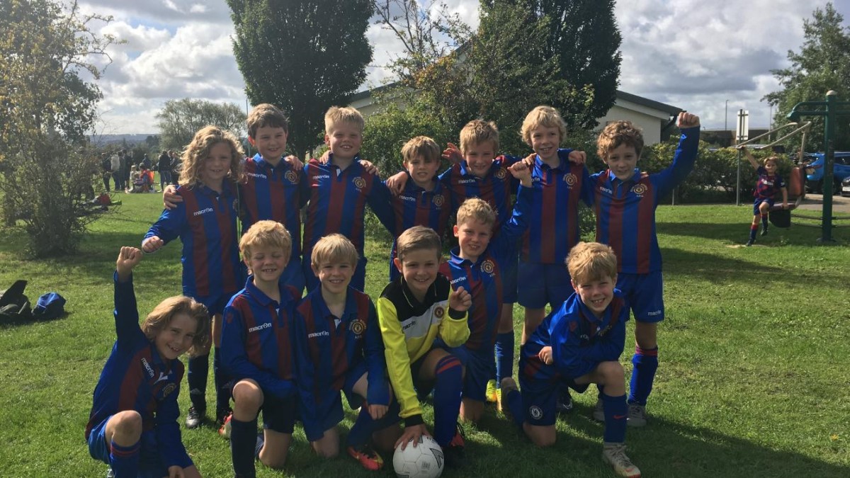 Charlton Rovers Under 11 Reds Charlton Rovers AFC | Cheltenham ...