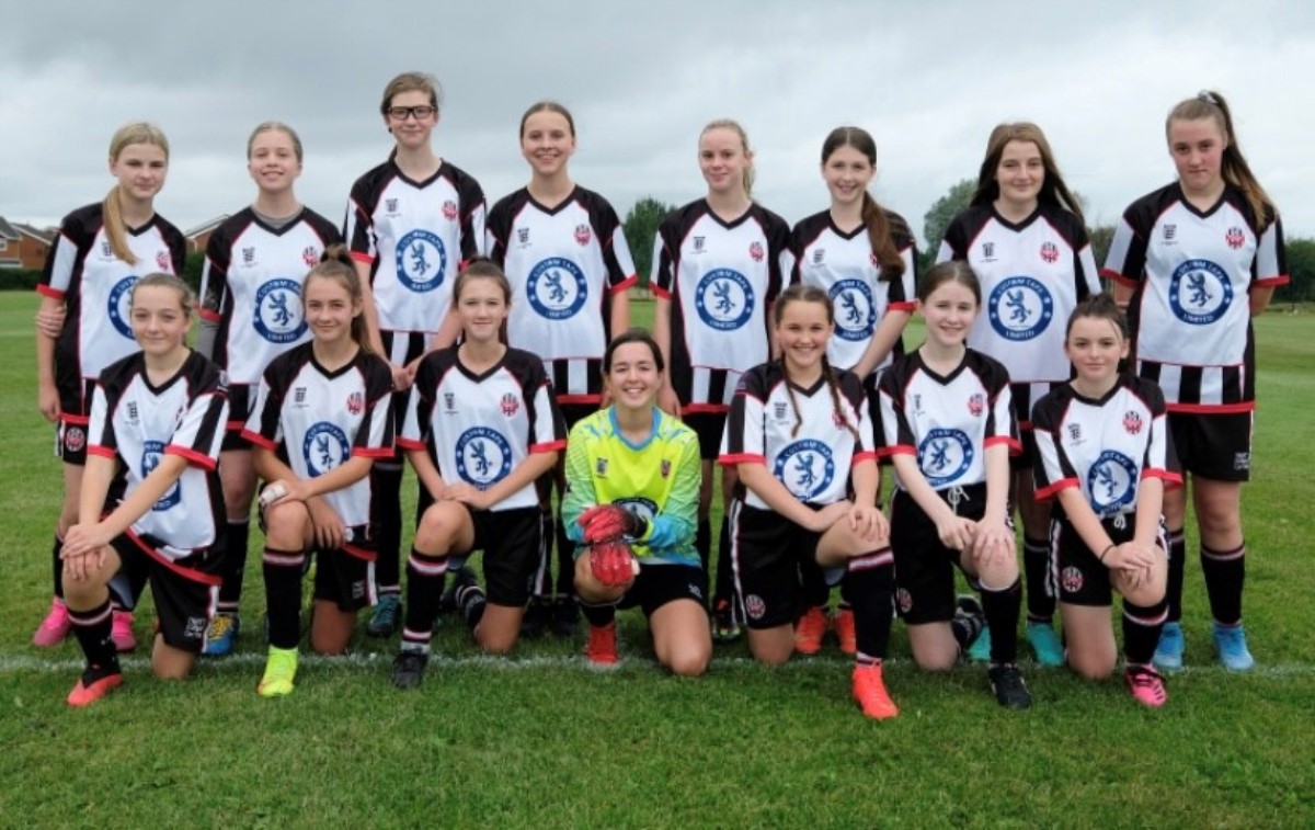 u18 Girls - Lostock Hall Juniors Football Club