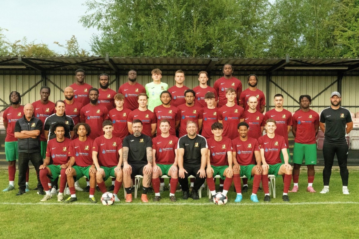 Mens - 1st Team - Holyport Football Club