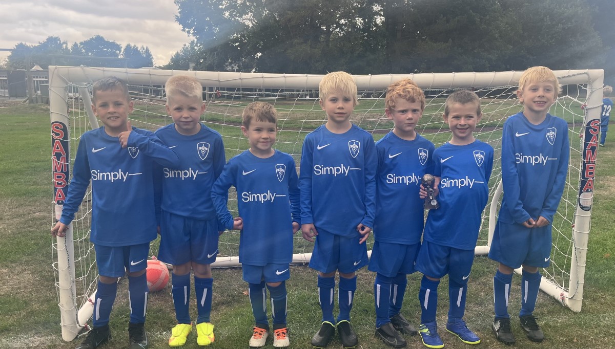 U8 Raiders Hawley Football Club | Blackwater , Surrey