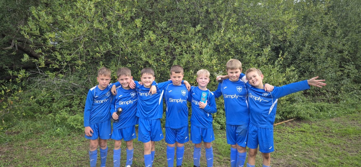 U9 Falcons Hawley Football Club | Blackwater , Surrey